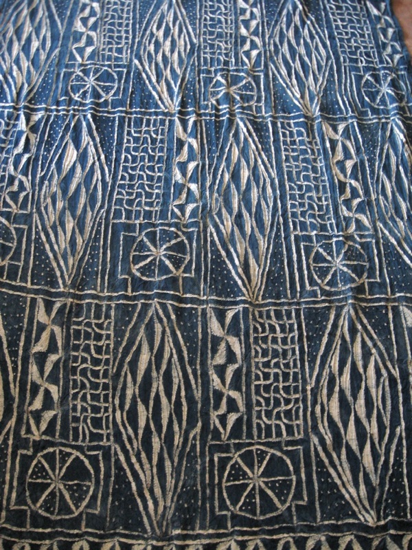 Ndop : Quand le Cameroun inspire Hermès - Tendances People Mag