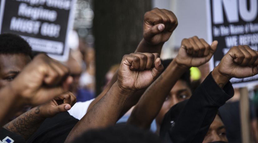 Racisme assumé et silence complice? - Tendances People Mag