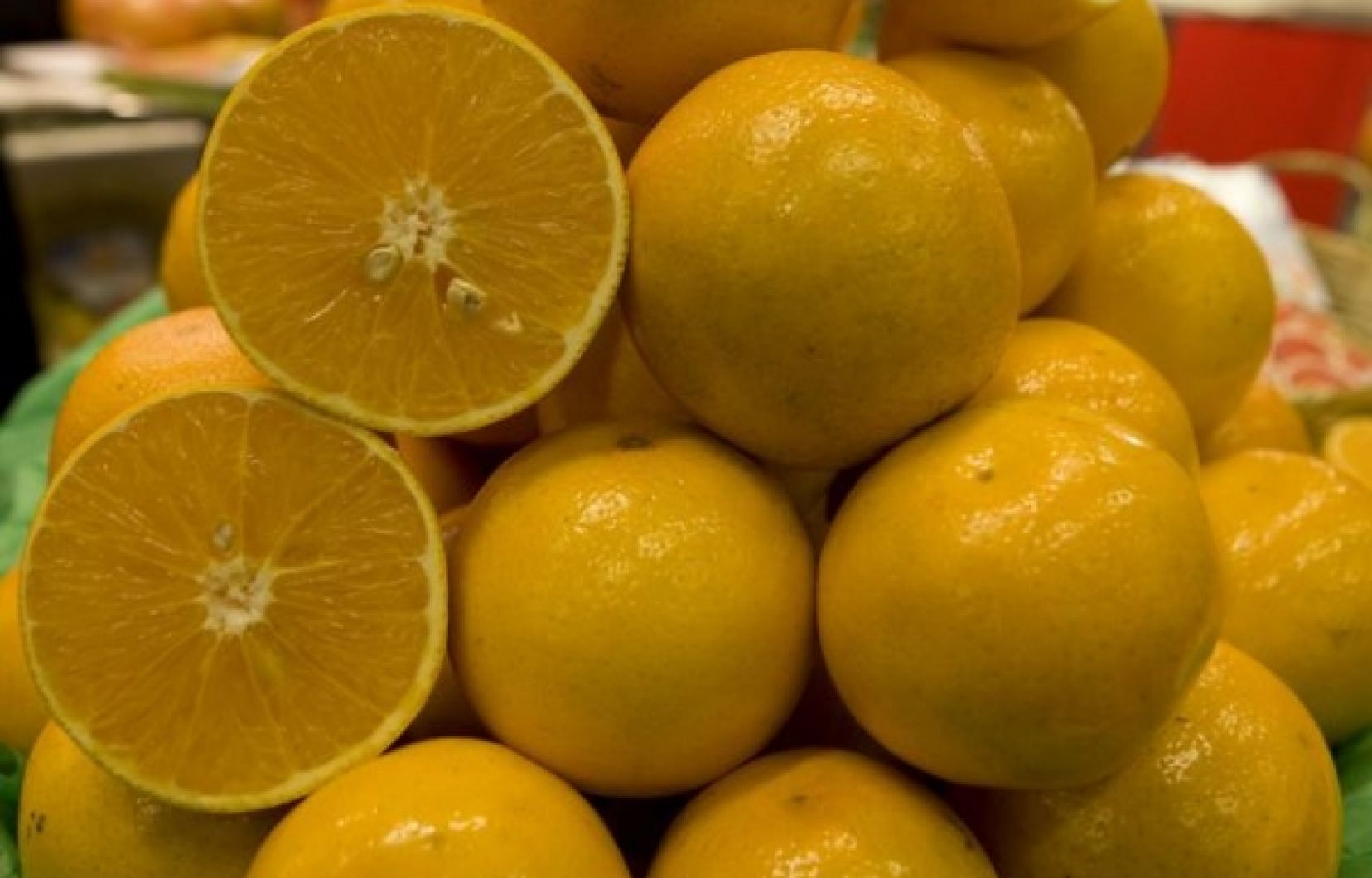 Voici les bienfaits du pamplemousse pour la peau - Tendances People Mag