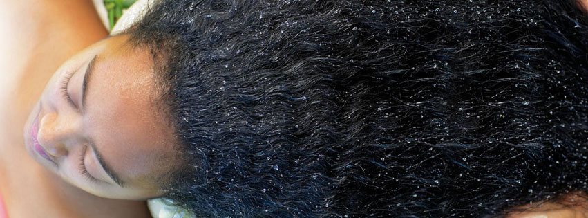 Découvrez les vertus de l'huile de monoï pour les cheveux - Tendances ...